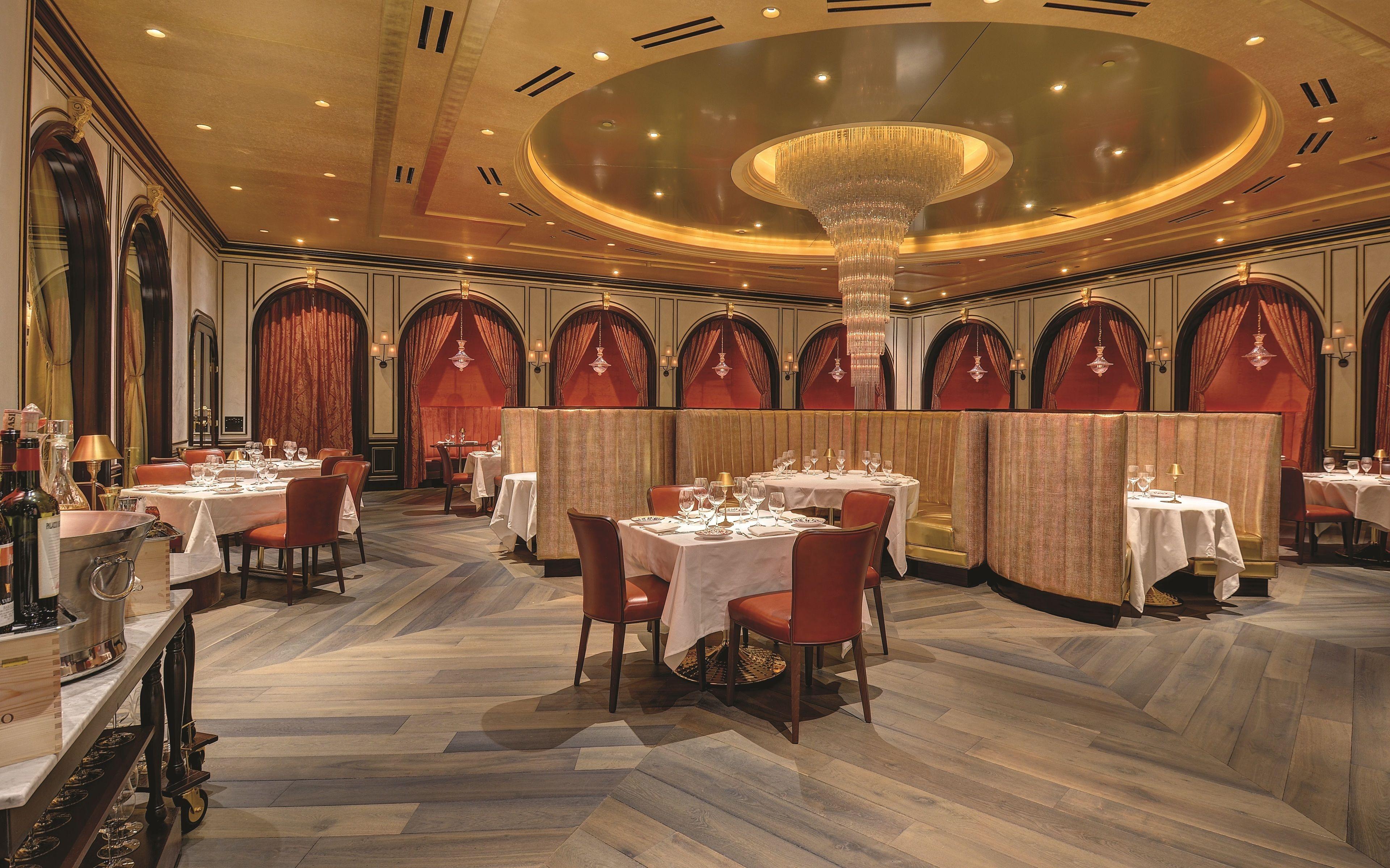 5 Aria Resort & Casino Spa Salon & Conference Centre